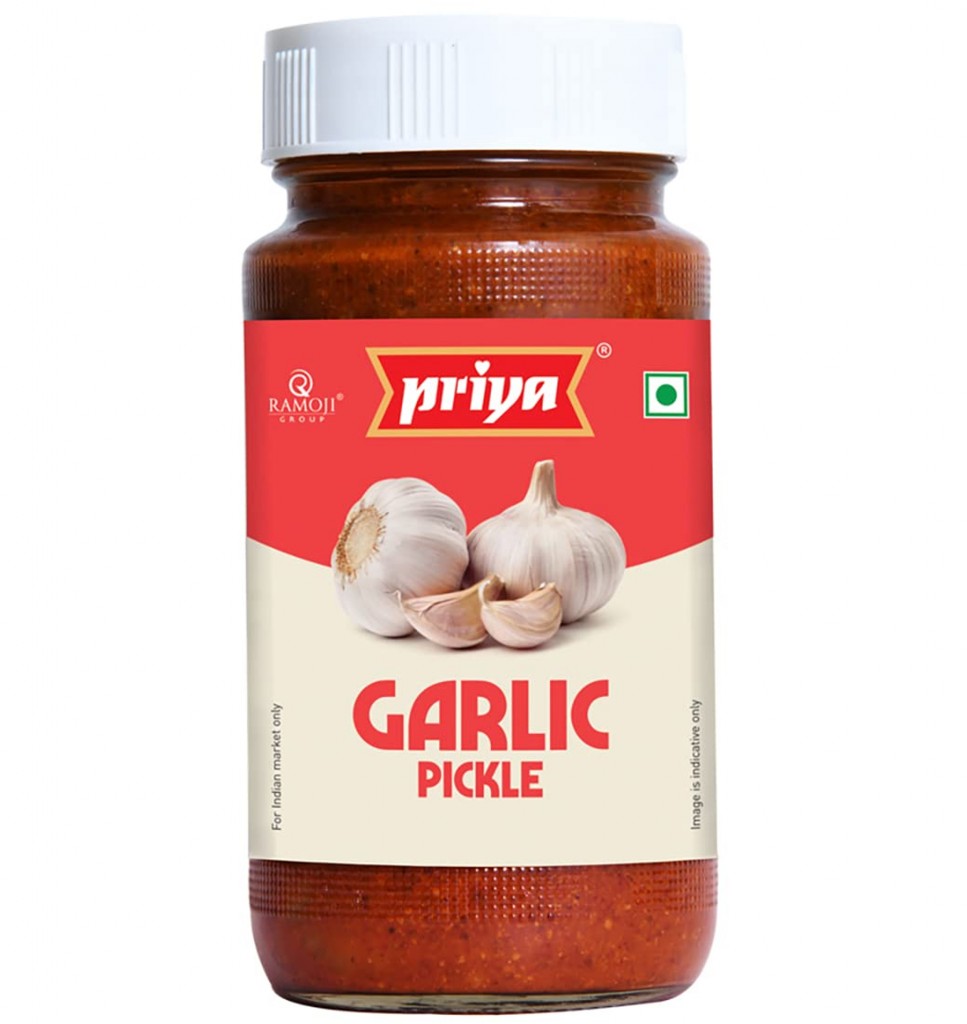 Priya Pickle 300Gm-Garlic | Seven Emirates Supermarket LLC